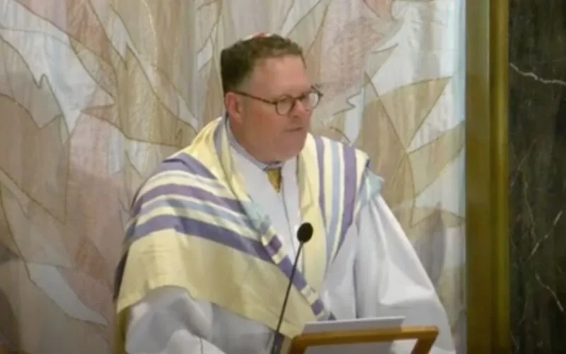 WATCH: Rabbi Ross’ Sermon on Kol Nidre 5784 | Temple Shaaray Tefila ...